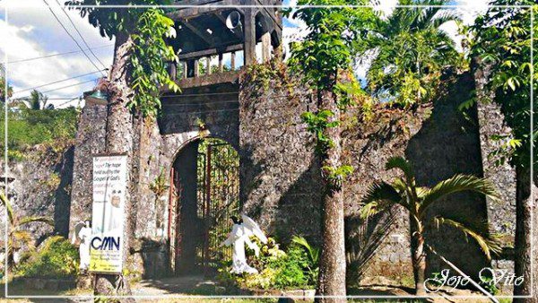 LUMANG SIMBAHAN: RUINS OF SAN PEDRO CHURCH, ANTIQUE | The Happy Trip