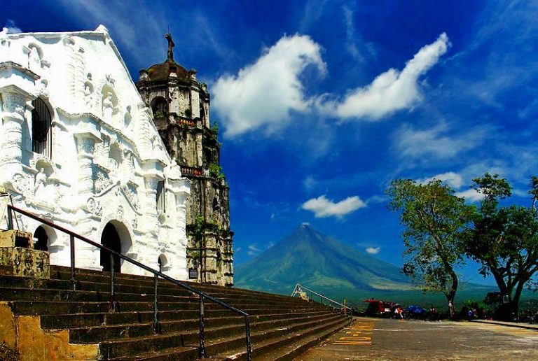 TOURIST SPOTS IN LEGAZPI ALBAY + Travel Guide, Hotels