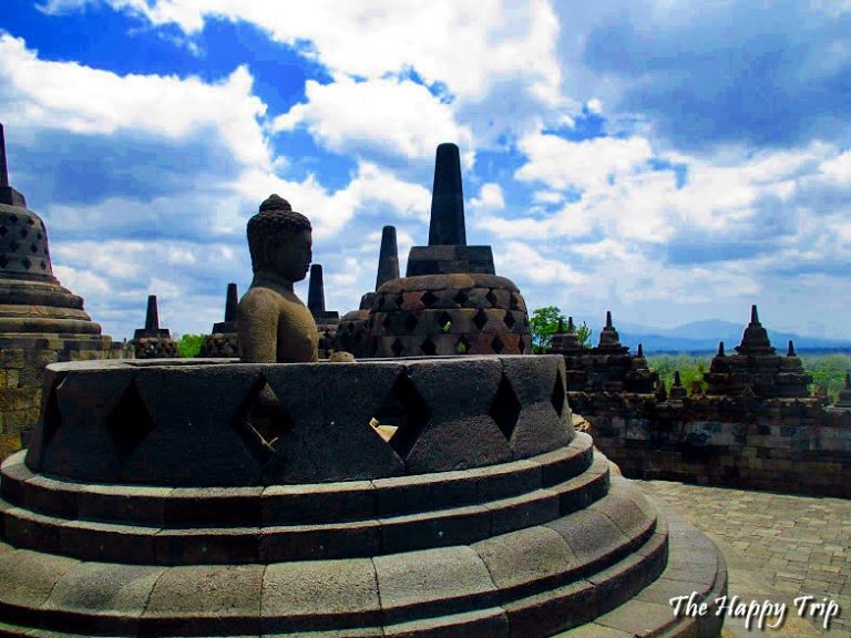 BOROBUDUR TEMPLE TRAVEL GUIDE | BUDGET, HOTELS