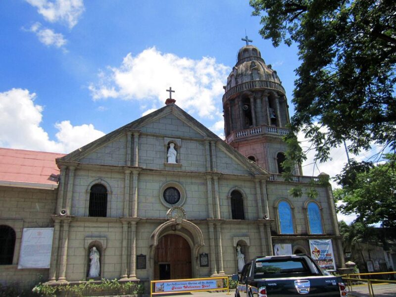 CHURCHES IN MANILA TO VISIT | The Happy Trip