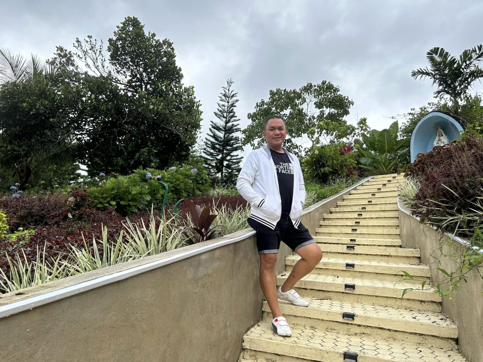 Almadria Highlands: A Serene Retreat Amidst Nature's Beauty