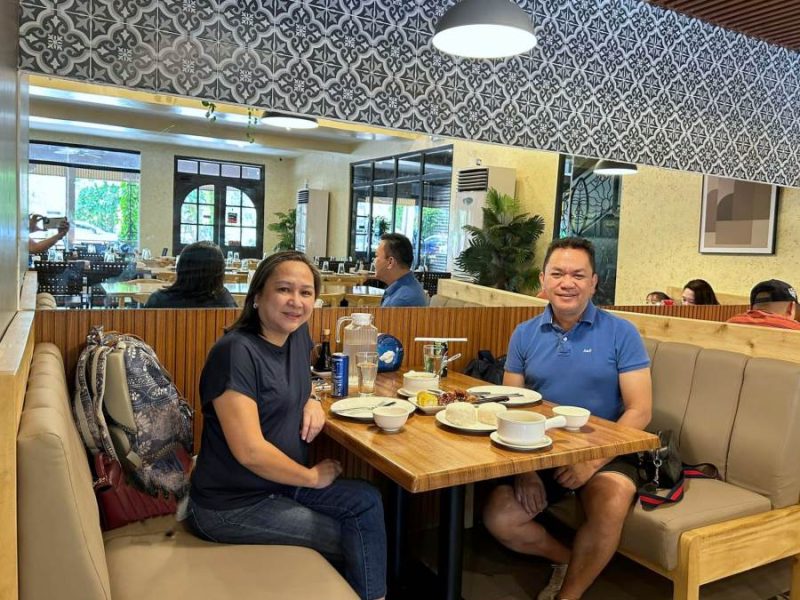 Pecho-pak Chicken House : A Taste of Home in Iloilo
